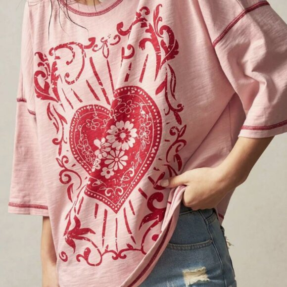 BOUTIQUE HIPPEE HARVEST | Tops | Boutique Relaxed Heart Tee | Poshmark